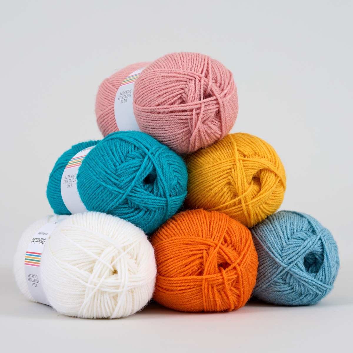 100% Wool Knitting Yarns - British Wool